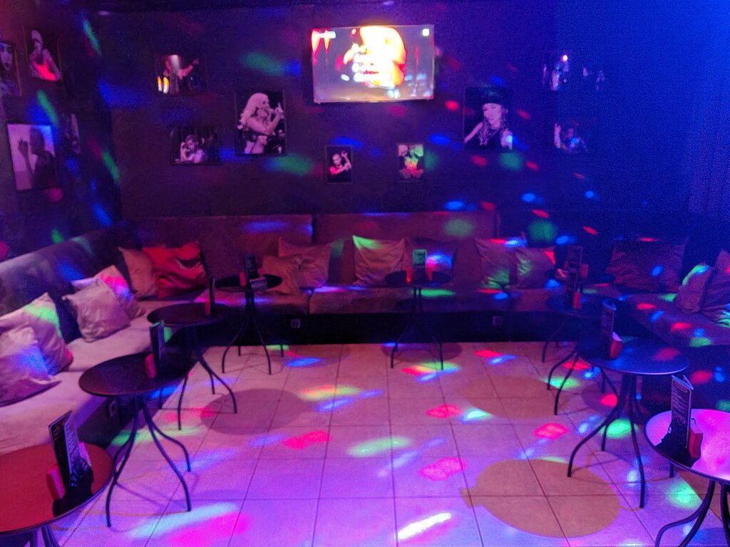 Karaoke kulüpleri Evo, Belgrad, foto