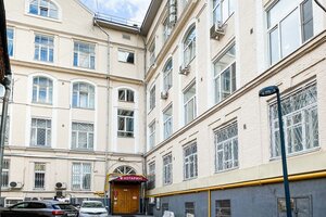 Лав Румс (Sadovaya-Chernogryazskaya Street No:5/9), otel  Moskova'dan
