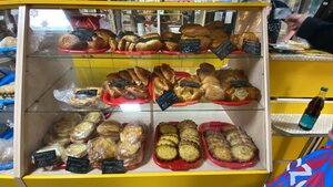Выпечка (Leningradskaya Street No:17А), ekmek fırını  Cherepovets'ten