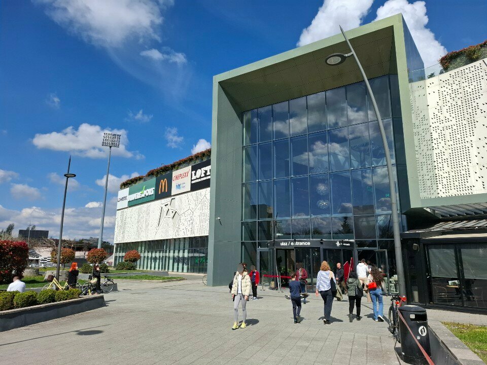 Mini-market Carelli, Novi Sad, foto