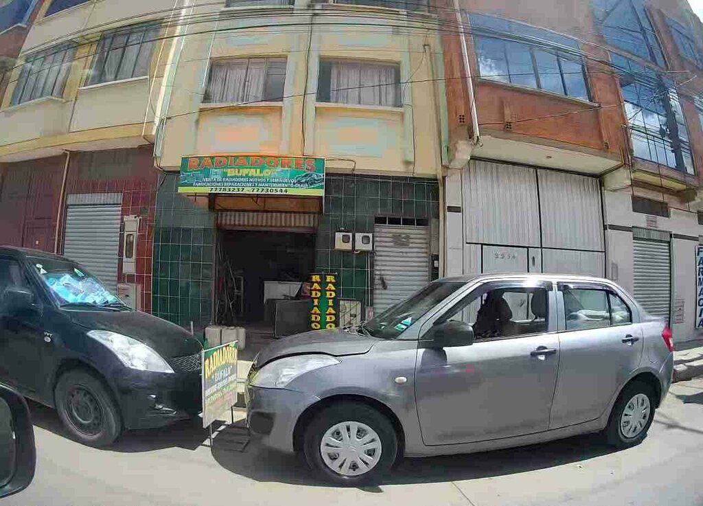 Oto döşeme Radiadores Bufalo, El Alto, foto