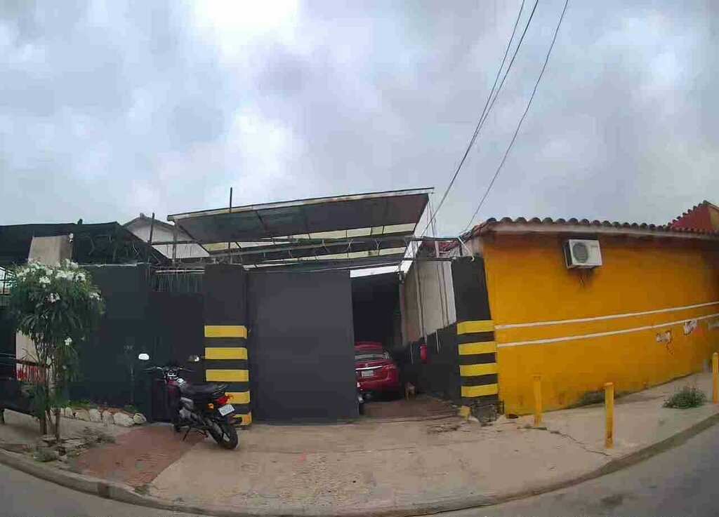 Otomobil servisi Taller López - Ingeniería EN Mecánica Automotriz, Santa‑Krus, foto