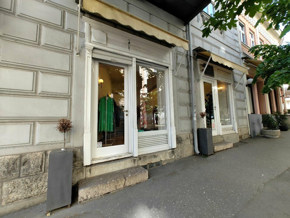 Giyim mağazası ModleMint, Belgrad, foto