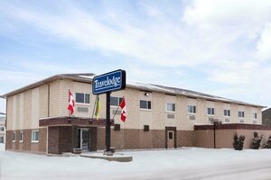 Travelodge Meadow Lake (Saskatchewan, Meadow Lake), otel  Meadow Lake'ten