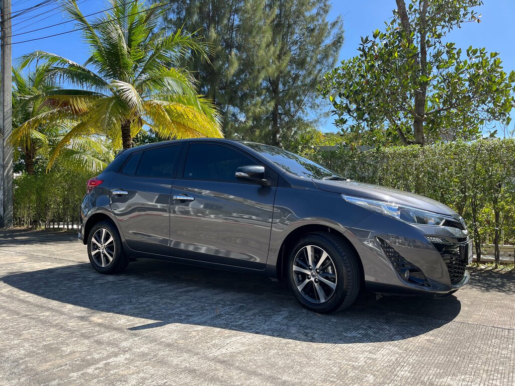 Oto kiralama Pineapple Drive Phuket, Phuket Eyaleti, foto