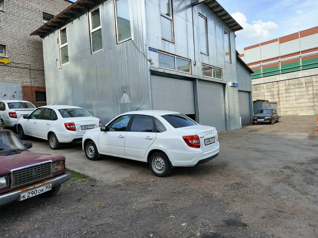 Otomobil servisi Автосервис 13, Himki, foto