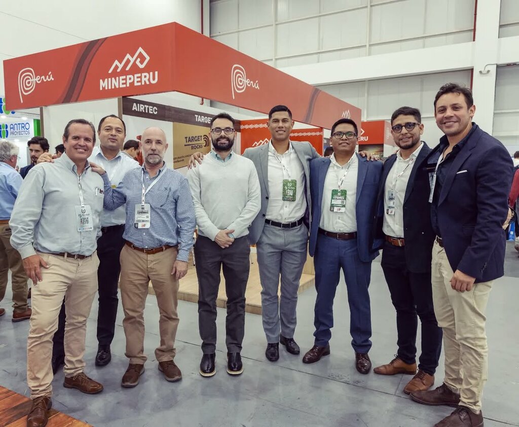 Uzman hizmetleri Tierra Armada, Lima, foto