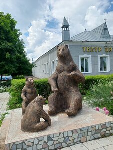 Kalachinsky munitsipalny teatr kukol Skazka (ulitsa Kalnina No:3), tiyatrolar  Kalaçinsk'ten