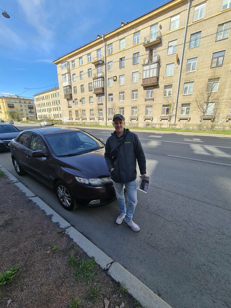 Araba seçimi hizmeti Ale-auto, Krasnoyarski krayı, foto