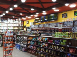 Barik (Aigyz Koshkinbayeva Street No:35/2), bira dükkanı  Semey'den