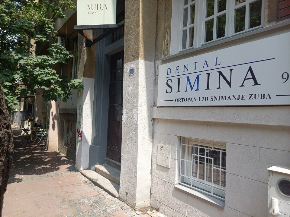 Özel ağız ve diş sağlığı klinikleri ve muayenehaneleri Dental Simina 9a, Belgrad, foto