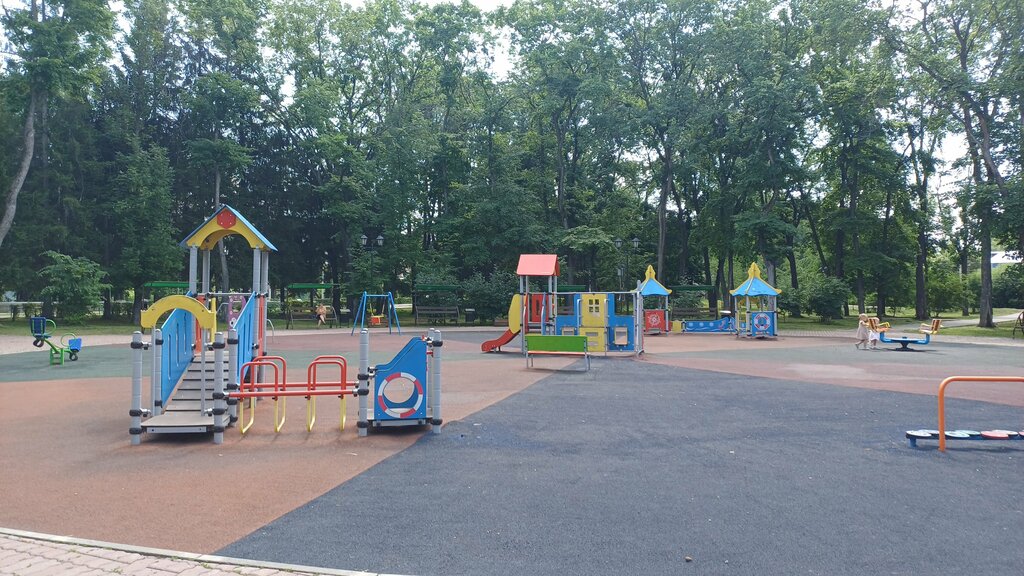 Oyun alanı Playground, Iskitim, foto