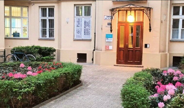 Paylaşımlı ofis Piątka Szkoła Języków Obcych, Varşova, foto