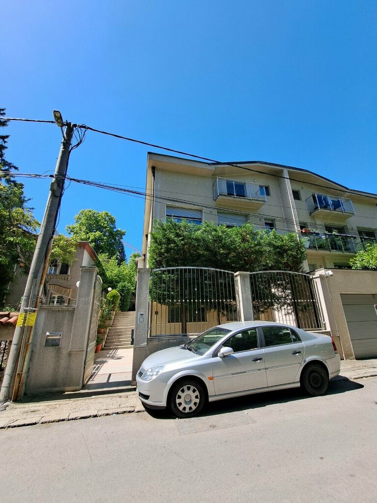 Telekomünikasyon satış noktaları South Central Ventures, Belgrad, foto