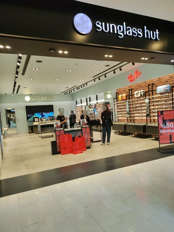 Optik Sunglass Hut, Antalya, foto