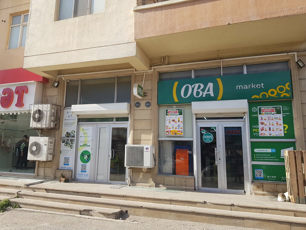 Ödeme terminali Emanat, Bakü, foto