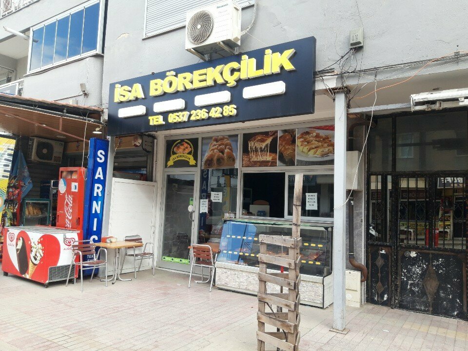 Ekmek fırını İsa Börekçilik, İzmir, foto