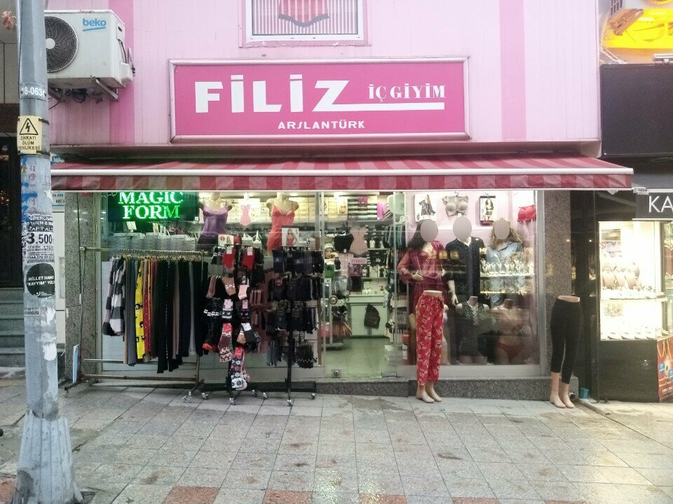 i̇ç giyim ve mayo mağazası Filiz Arslantürk İç Giyim, İstanbul, foto