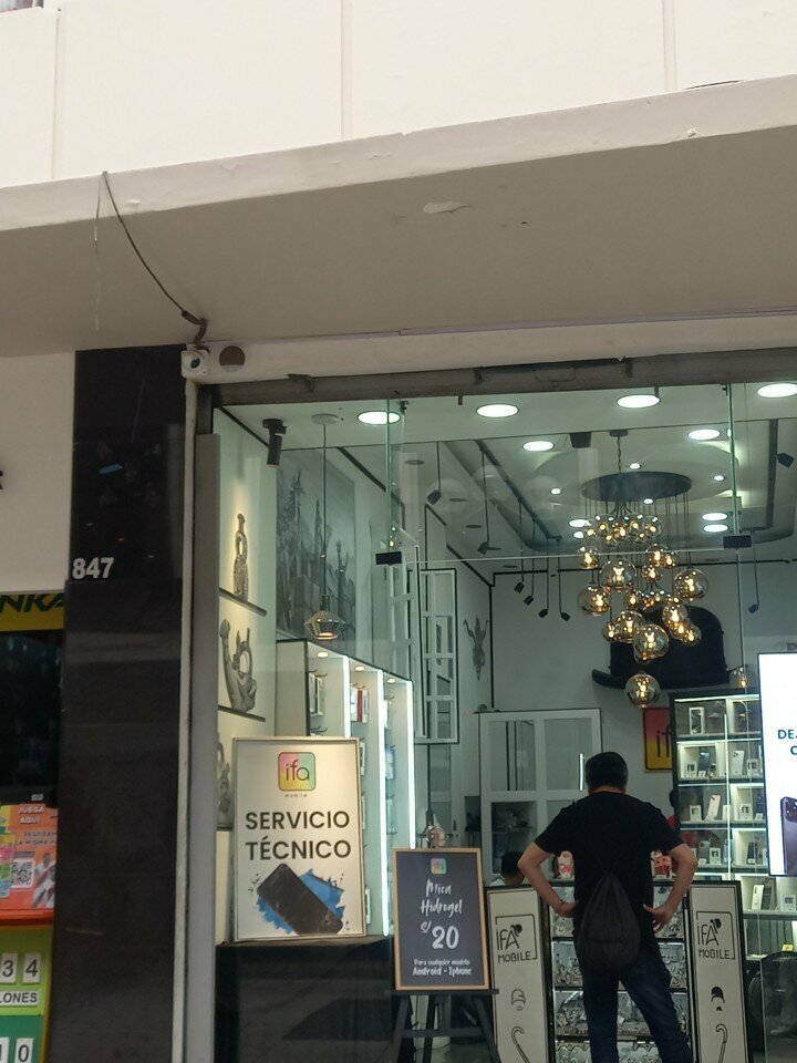 Cep telefonu ve aksesuarları satış mağazaları Ifa Mobile, Lima, foto