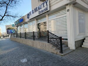 Hər beauty estetik (Еbdurrеhim bеy Haqverdiyev Street No:74F, Baku), güzellik salonu  Bakü'den