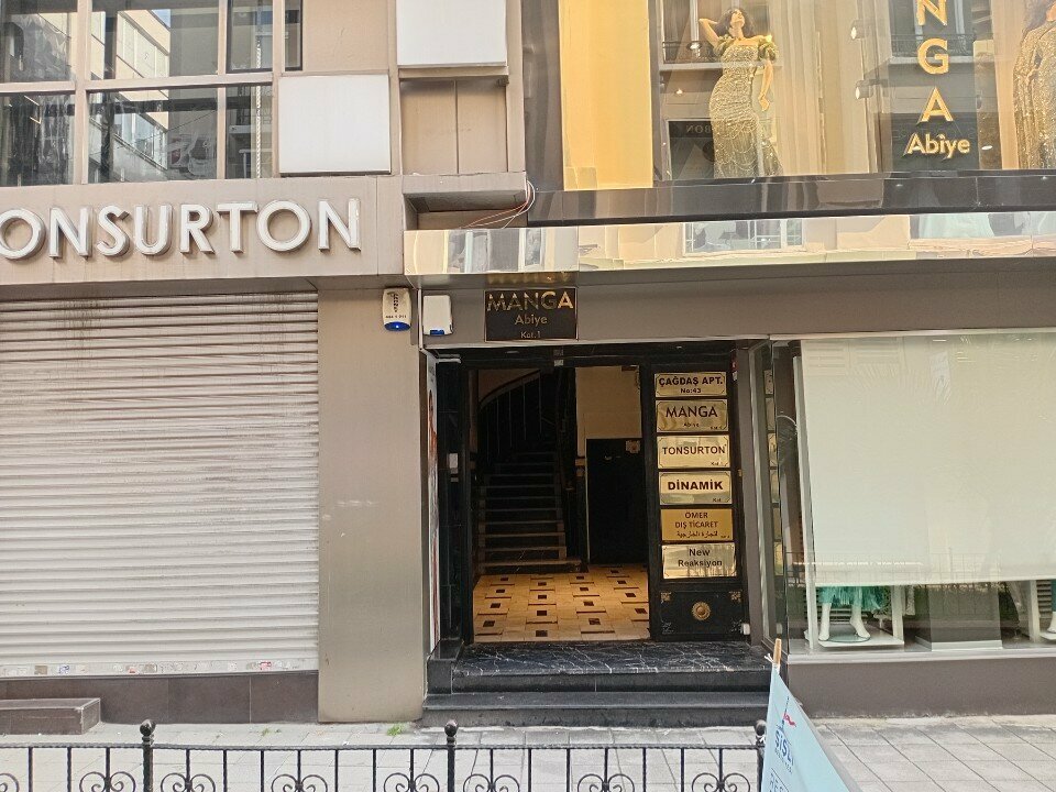 Giyim mağazası Tonsurton, İstanbul, foto