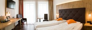 Stadthotel Berggeist (Bahnhofstraße No:47, Penzberg), otel  Penzberg'den