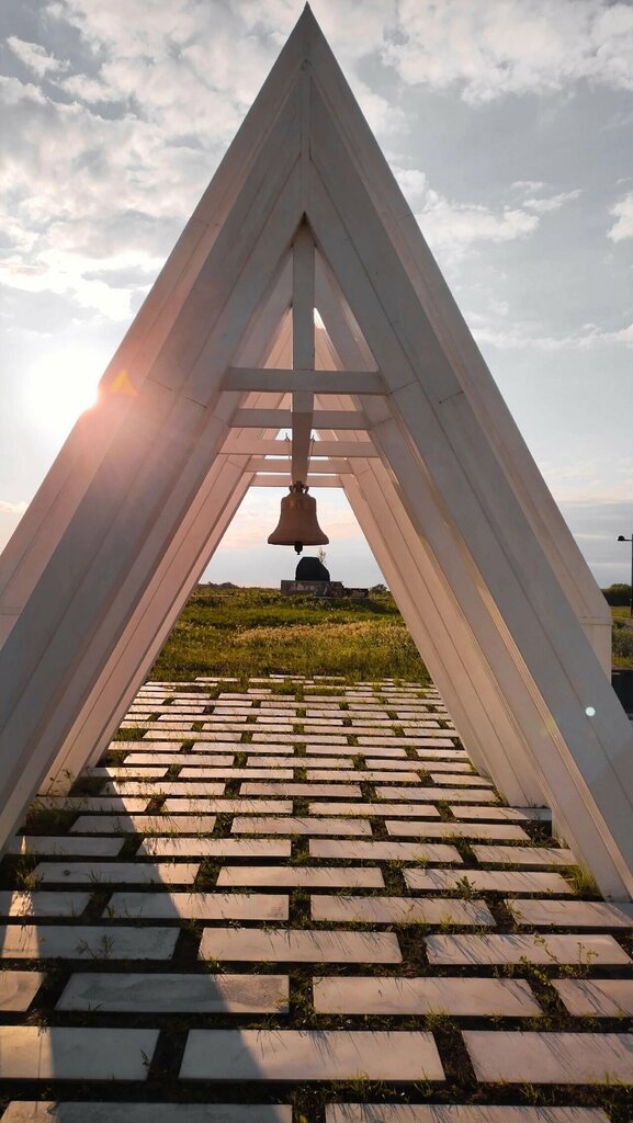 Anıt, heykel Н.Н. Раевский, Voronejskaya oblastı, foto
