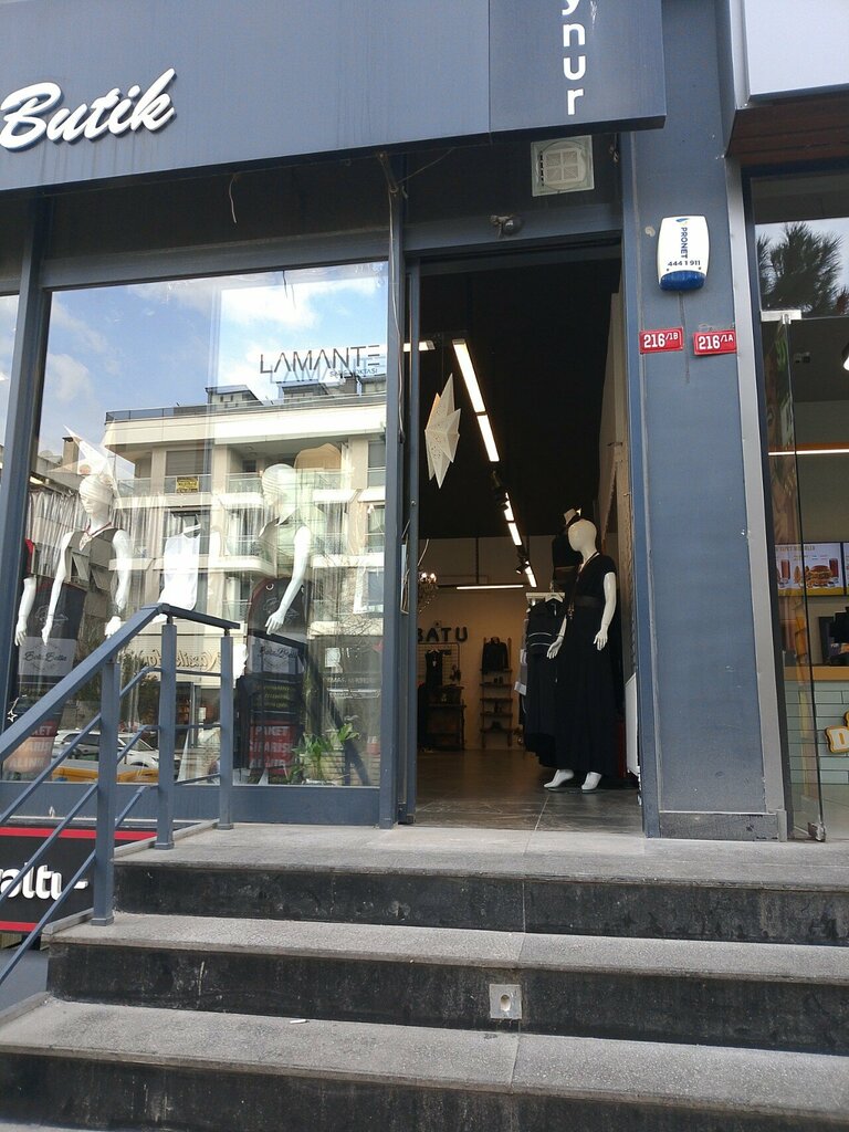 Moda evleri Batu Butik, İstanbul, foto