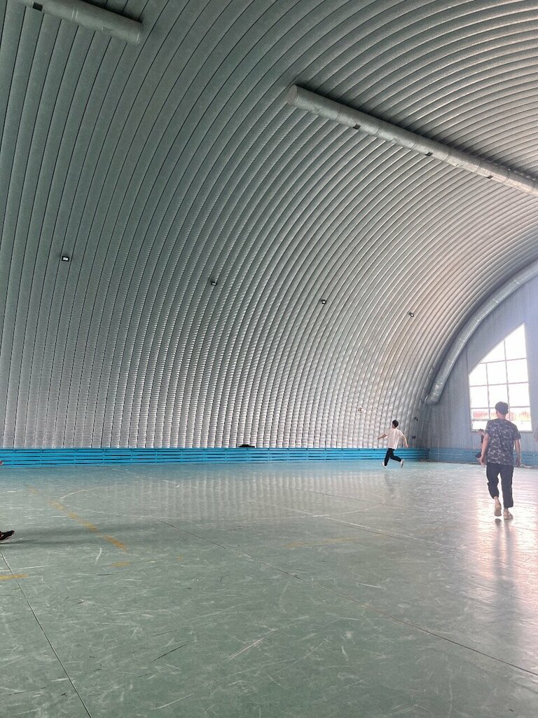 Çok amaçlı spor tesisleri Arlan, Aktöbe, foto