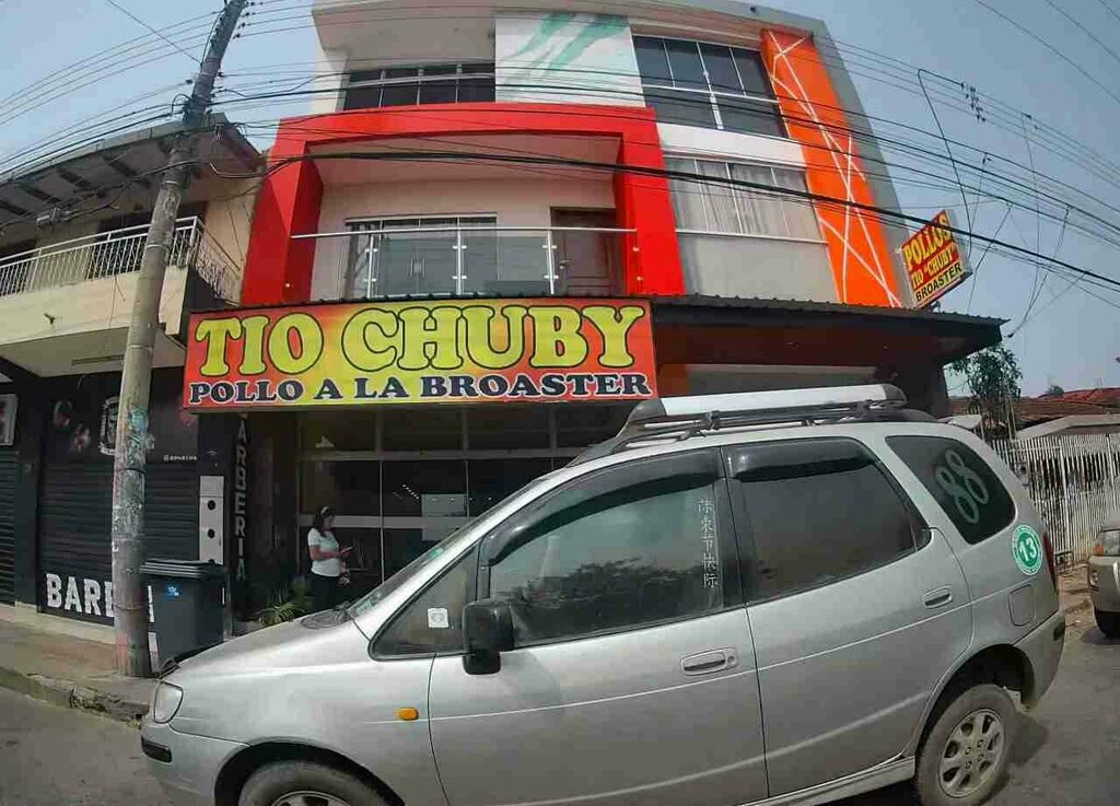 Restoran Pollos Tío Chuby, Santa‑Krus, foto