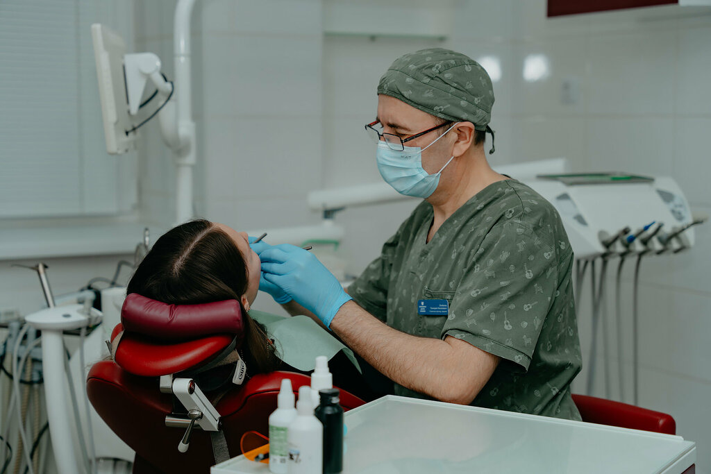 Tıp merkezleri ve klinikler Стоматология доктора Огибалова, Kirov, foto