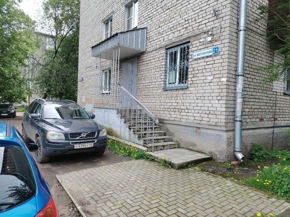Çatı ve çatı materyalleri Максстрой 60, Pskov, foto
