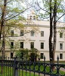 Царскосельский военный госпиталь (Parkovaya Street No:58), turistik yerler  Puşkin'den