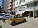 Beovrata plus (Vojvode Stepe Street No:343), kapılar  Belgrad'dan