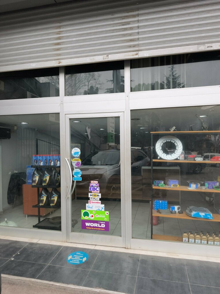 Otomobil yedek parçaları İlke Otomotiv, İstanbul, foto