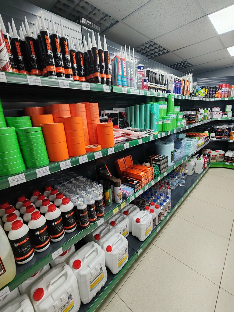 Boya ve cila malzemeleri üretim ve satış yerleri Max Paint, Petropavlovsk, foto