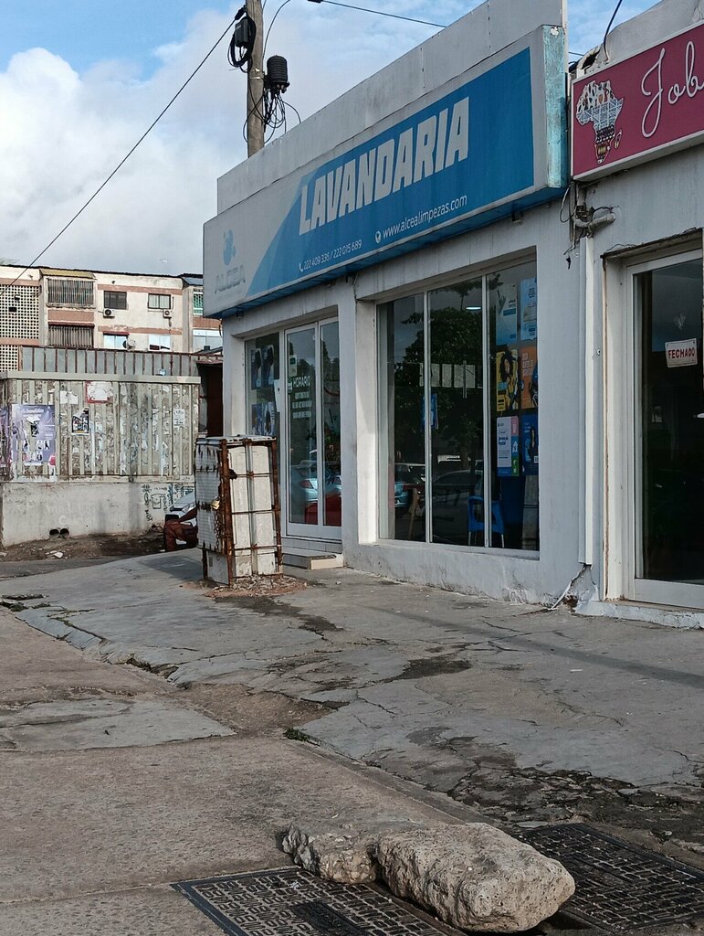 Çamaşırhaneler Lavanderia, Loanda, foto