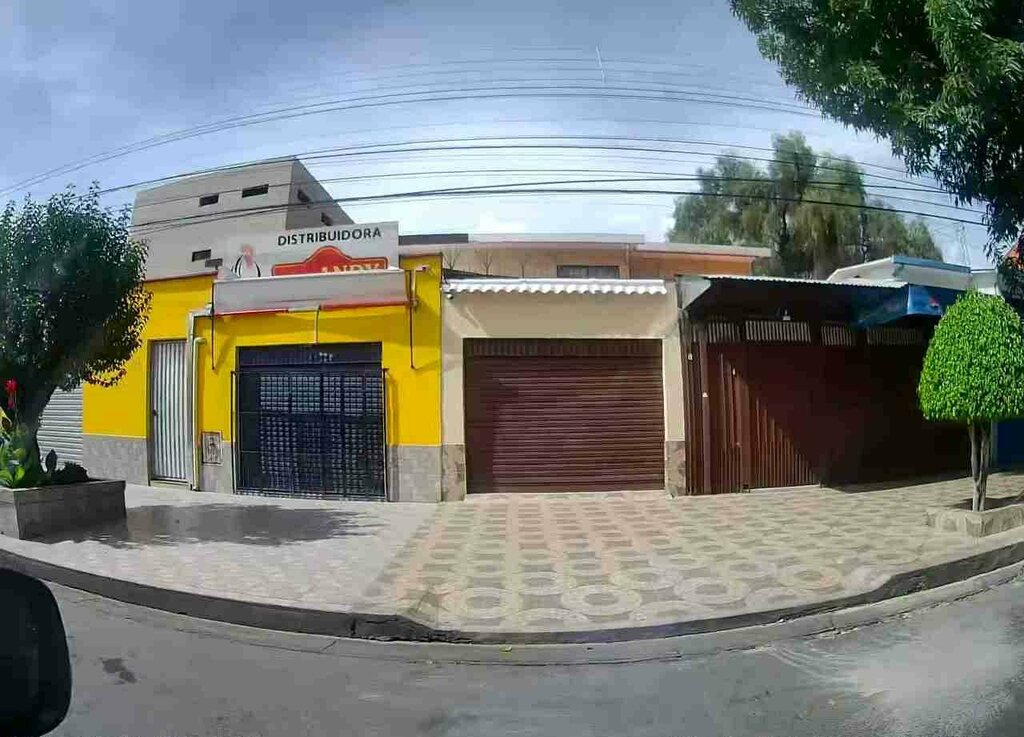 Kasap, şarküteri Distribuidora Andy, Cochabamba, foto