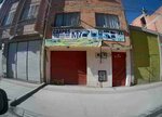 Carpas Adhemar (Department of La Paz, Provincia Murillo, El Alto, Avenida René Vargas, 200), çerçeve ve çadır yapıları  El Alto'dan