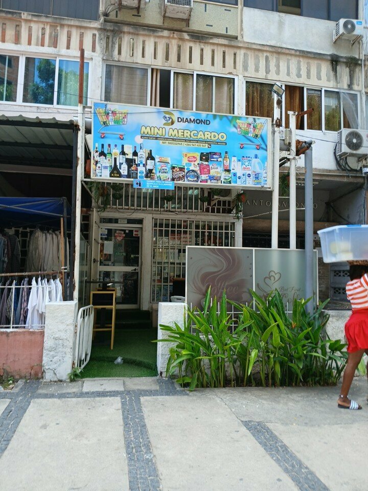 Süpermarket Diamond, Loanda, foto