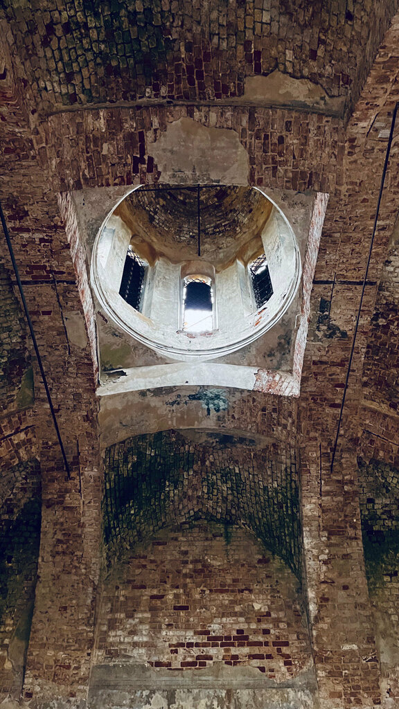 Ortodoks kiliseleri Tserkov Bogoyavleniya Gospodnya V Gvozdevo, Yaroslavskaya oblastı, foto