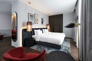 Radisson Collection Hotel, Santa Sofia Milan (Via Santa Sofia No:89), otel  Milano'dan