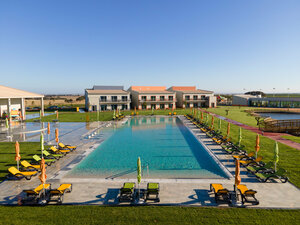 Vila Gale Nep Kids (Herdade da Figueirinha), otel  Beja'dan