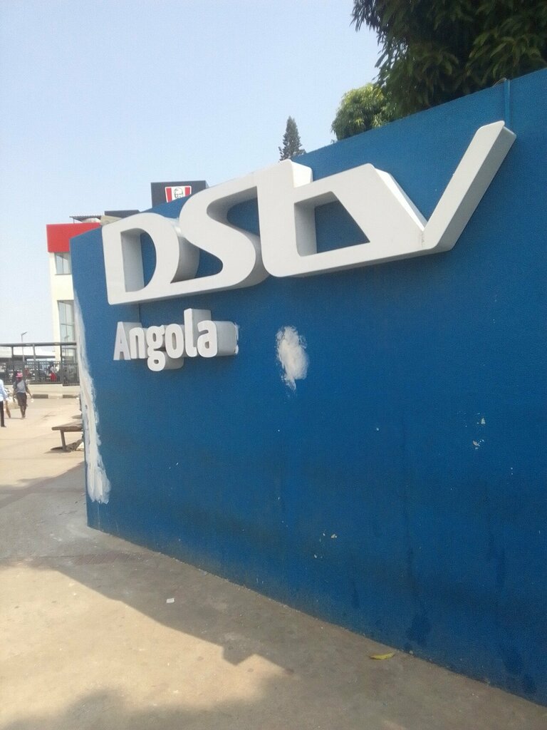 Yönetim ofisi DSTV, Loanda, foto