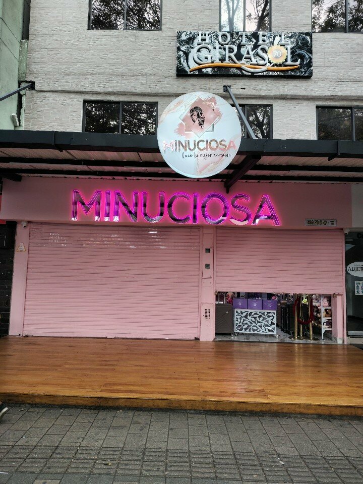 Kozmetik ve parfümeri mağazaları Minuciosa, Medellin, foto