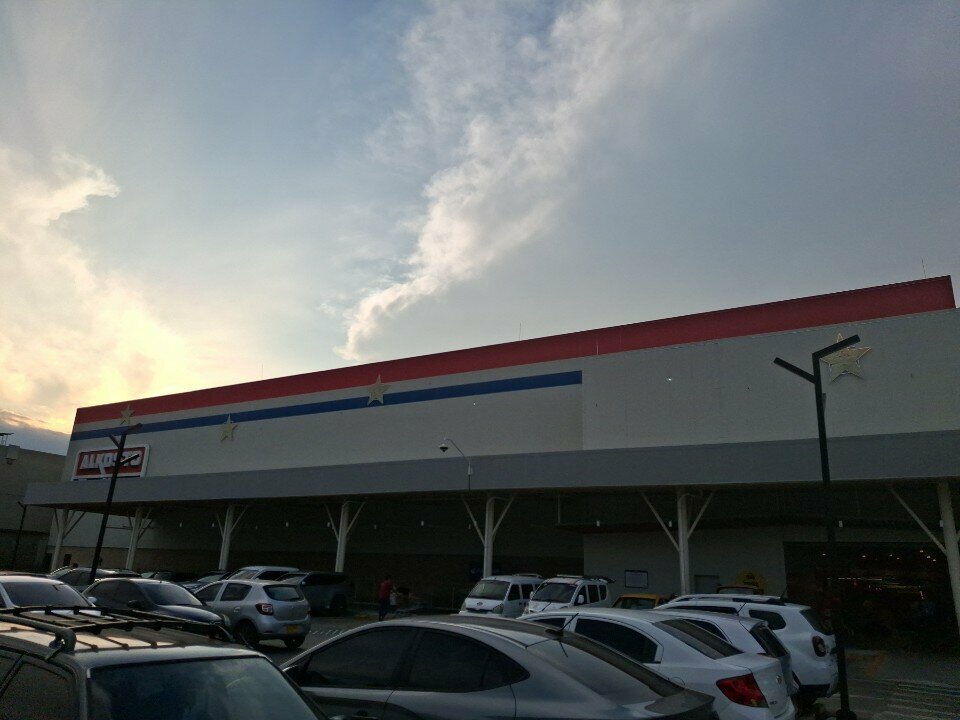 Hipermarket Alkosto HiperAhorro, Cali, foto