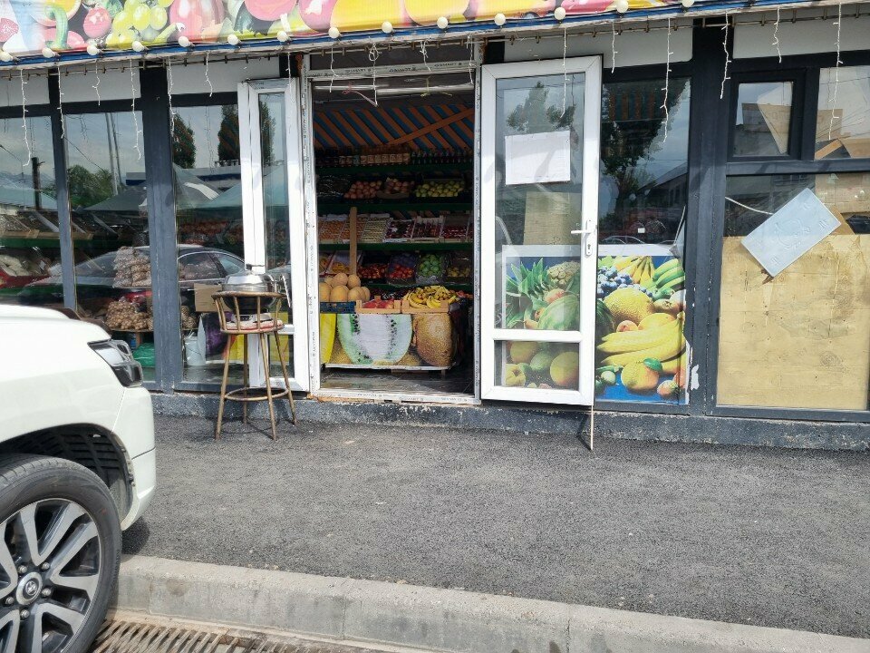 Manavlar Vegetable and Fruit Store, Almatı, foto