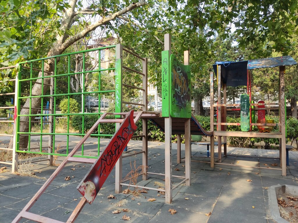 Oyun alanı Playground, Yalta, foto