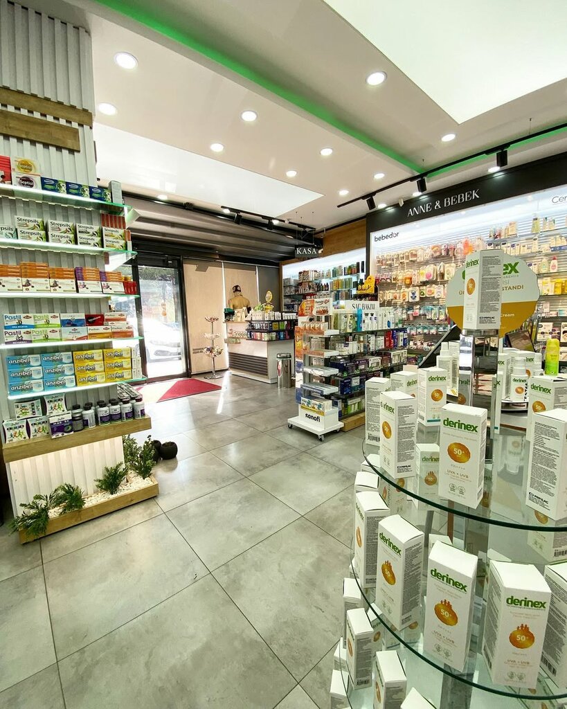 Eczaneler Başakşehir Eczanesi, İstanbul, foto