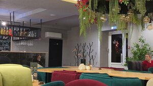 Клюква (ulitsa Gertsena No:33/1), kafe  Dobrianka'dan